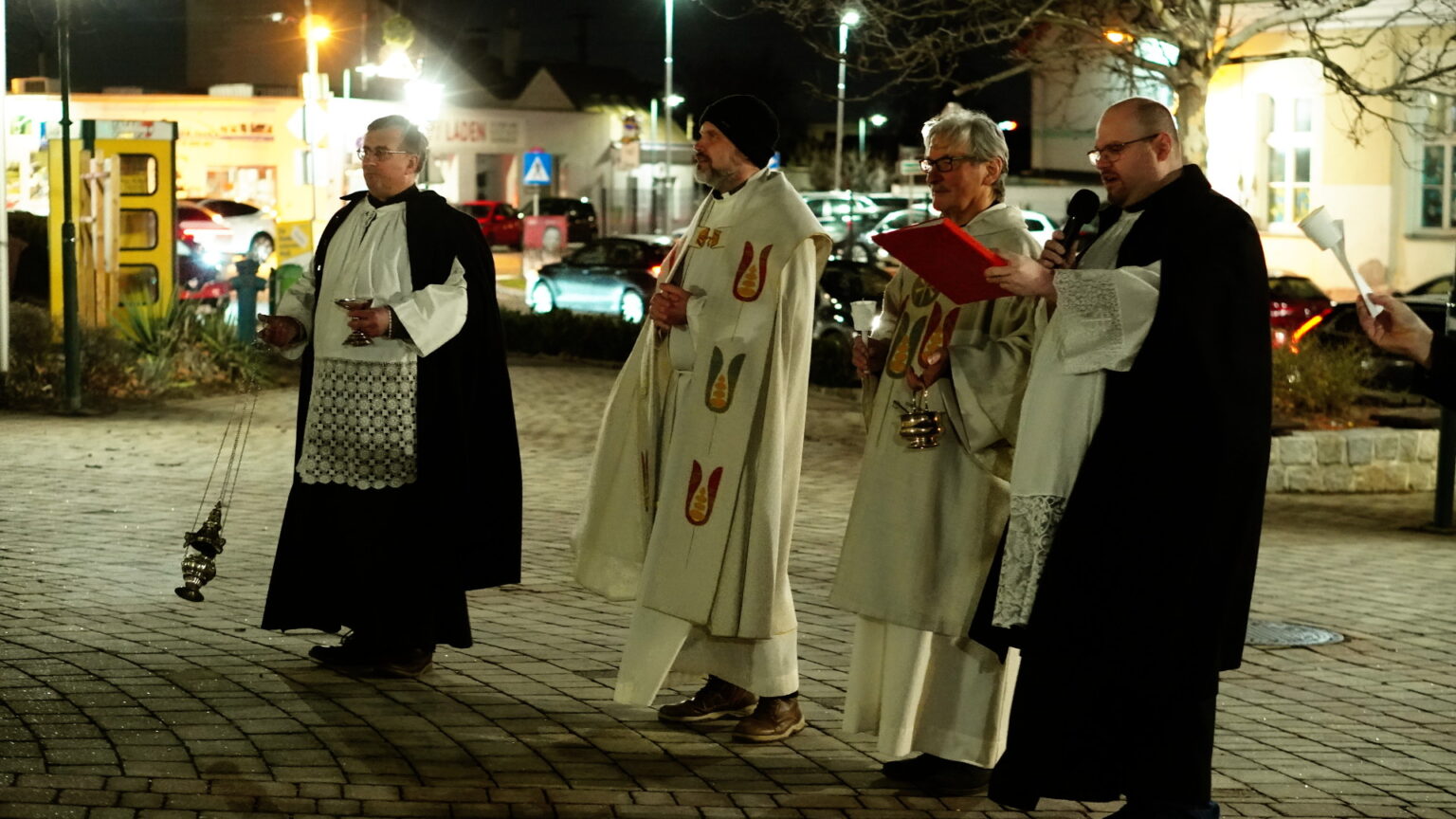 Lichterprozession zum Fest der Darstellung des Herrn - Pfarre Brunn am ...